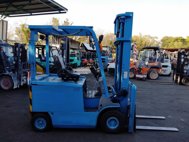 11408 TCM FB25-8LB | フォークリフトの中古車販売 | ハナフォークリフト│フォークリフトの中古販売・高価買取・レンタル・新車販売