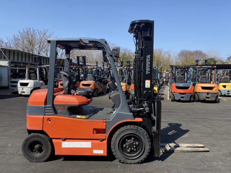 15265 TOYOTA 7FB30 | フォークリフトの中古車販売 | ハナフォークリフト│フォークリフトの中古販売・高価買取・レンタル・新車販売